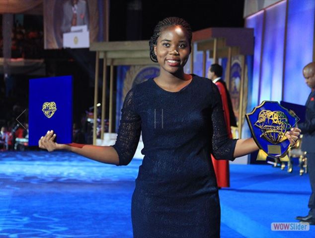 rose - Pastor Chris Live USA